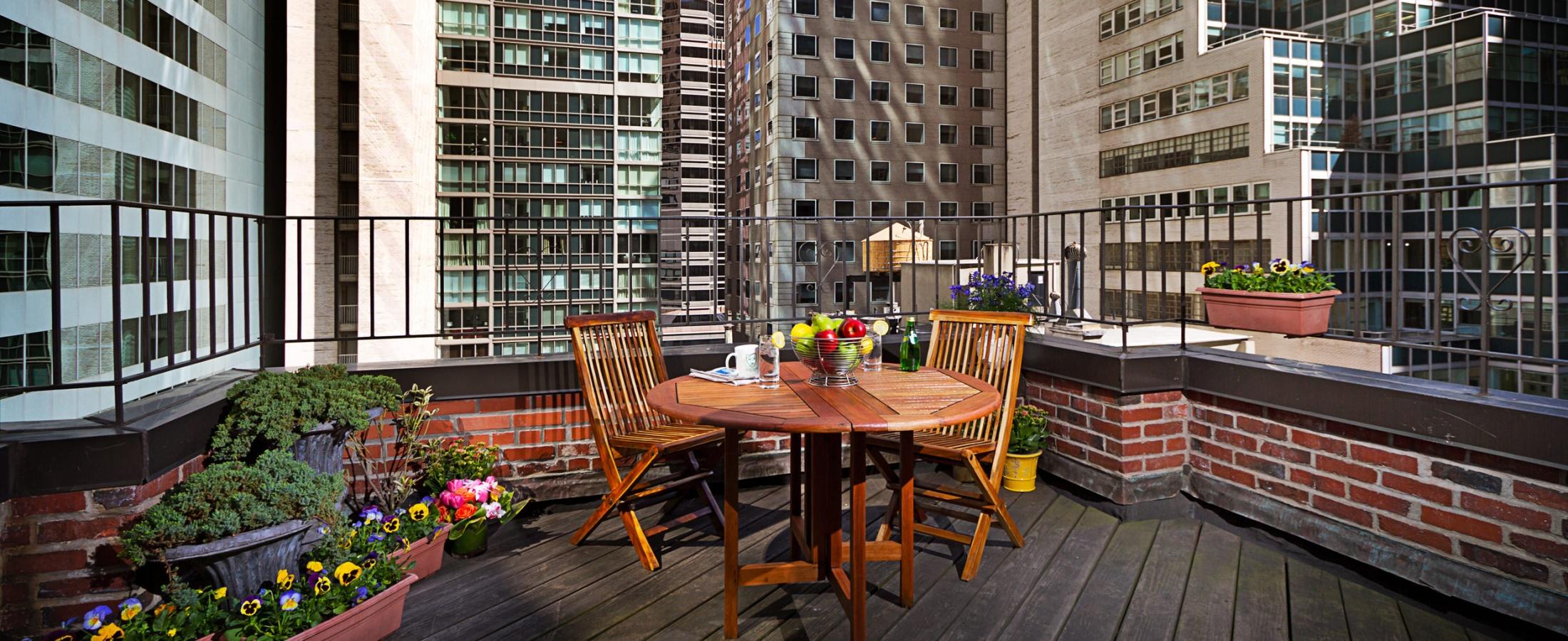 Library Hotel Collection | Luxury Hotel Manhattan | Hotel Elysee NYC